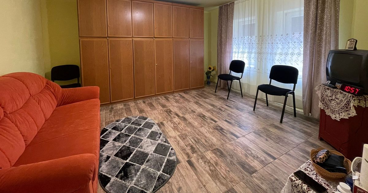 Casa / Vila cu 4 camere de vanzare in Bodo - CEImobiliare