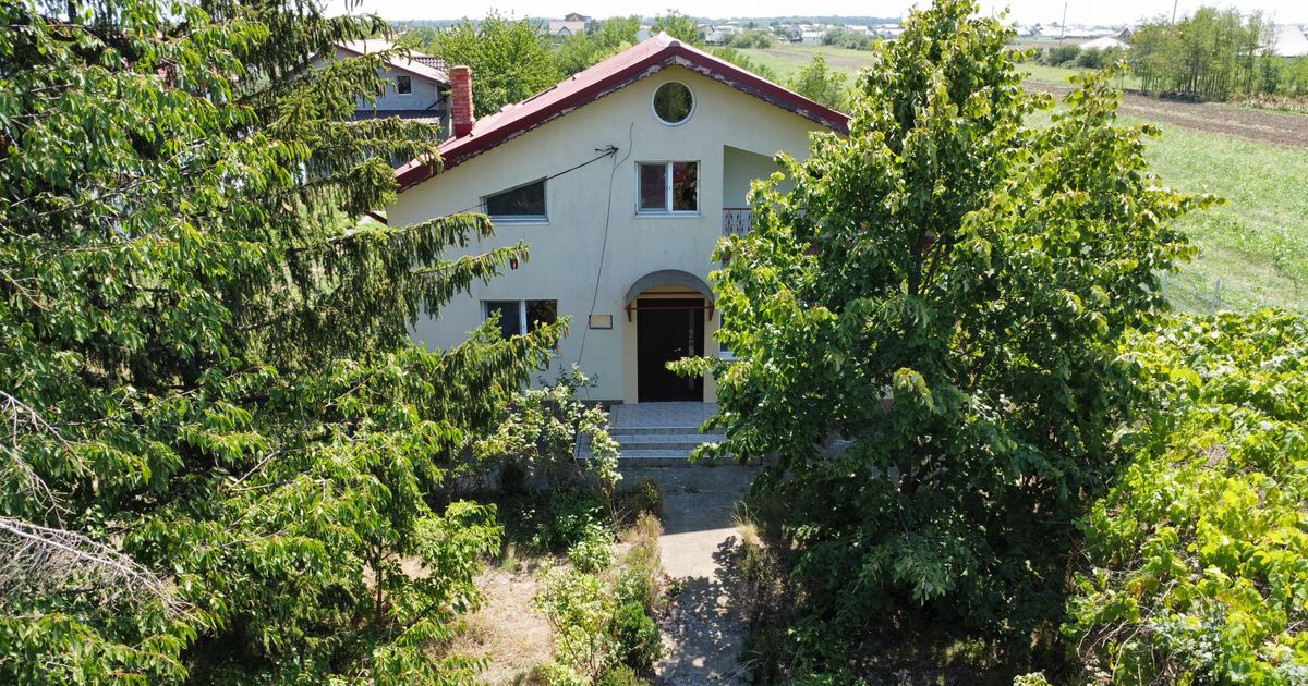 Case de vanzare in Crevedia - RIMO