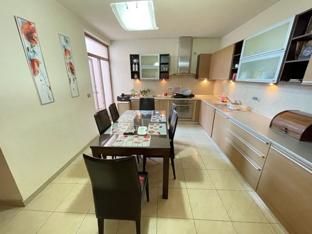 Casa / Vila cu 6 camere de vanzare in Mehala, Timisoara - Sodolescu ...