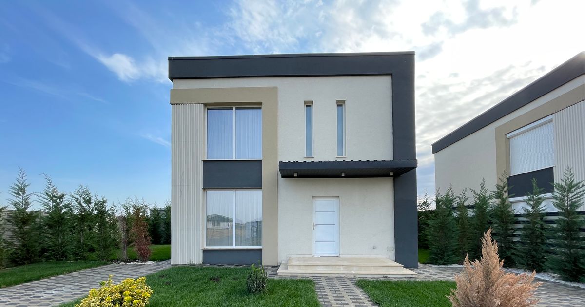 Case de vanzare in Corbeanca - MADDAX Luxury Properties