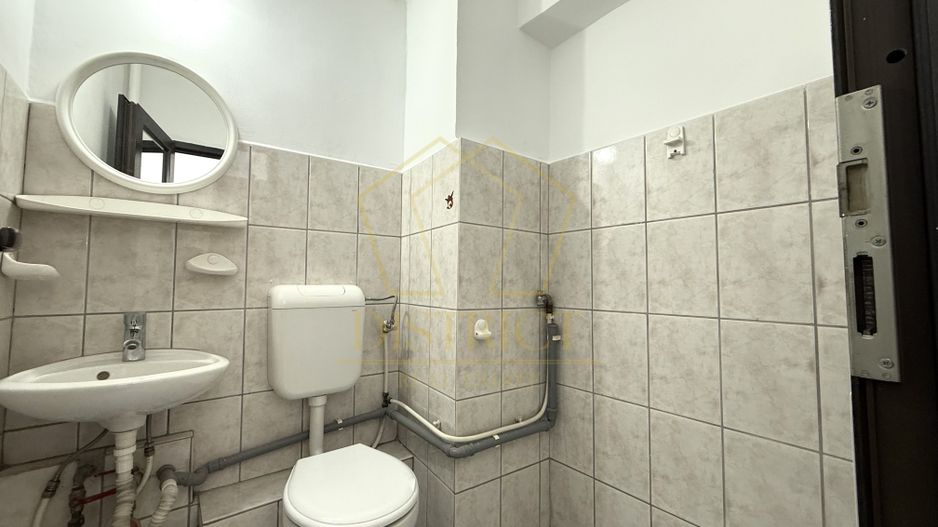 Apartament decomandat cu 4 camere | Sagului - District Real Estate