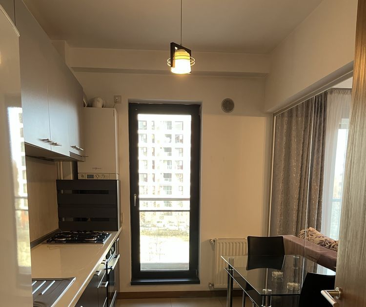 Garsoniera Lux Pod Ciurel ( 5 minute tramvai 41 ) - Land Estate