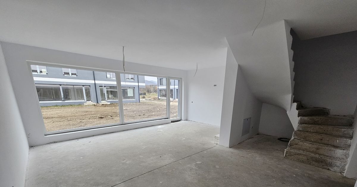 Casa / Vila cu 4 camere de vanzare in Rasinari - MAAC Imobiliare