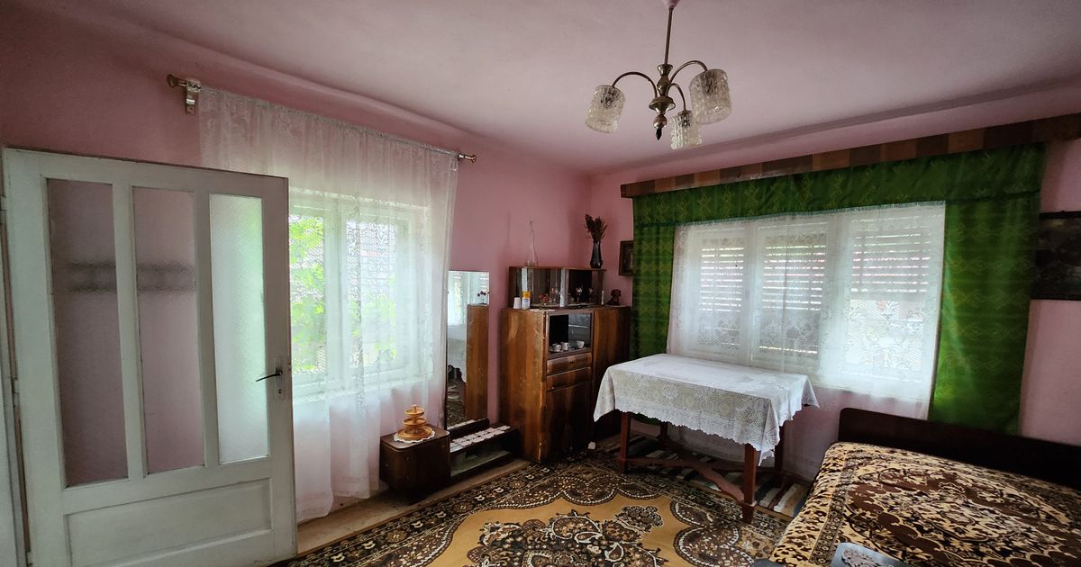 Case de vanzare in Tilisca - MAAC Imobiliare