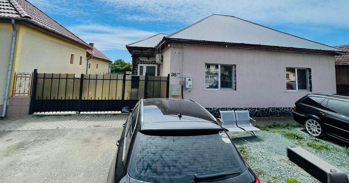 Case de vanzare in Ghiroda - Bindea Imobiliare