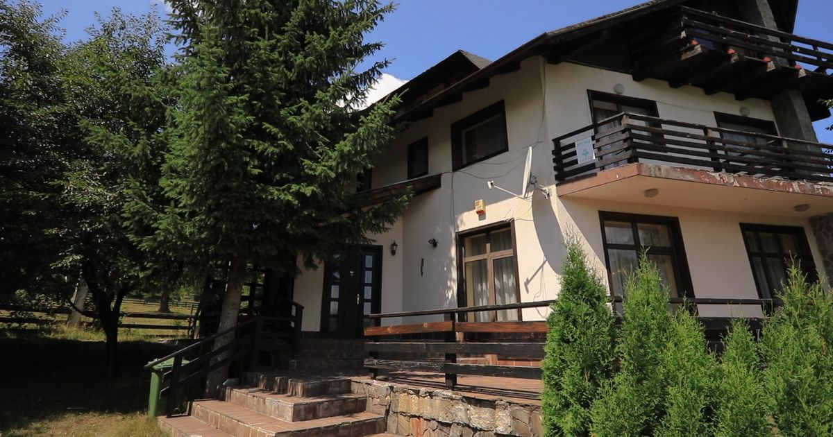 Casa / Vila cu 8 camere de vanzare in Predelut - Property Partners