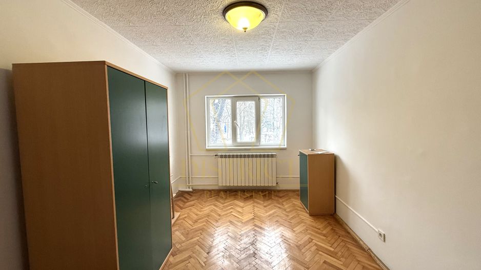 Apartament decomandat cu 4 camere | Sagului - District Real Estate