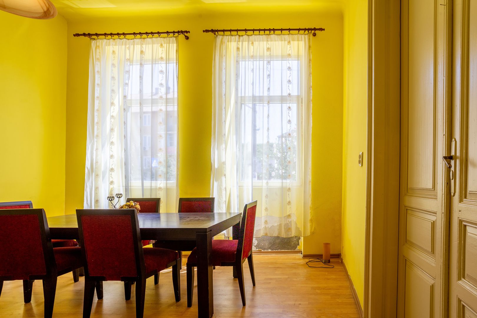 Casa / Vila cu 3 camere de vanzare in Ghioroc - ACASA | Agentie imobiliara