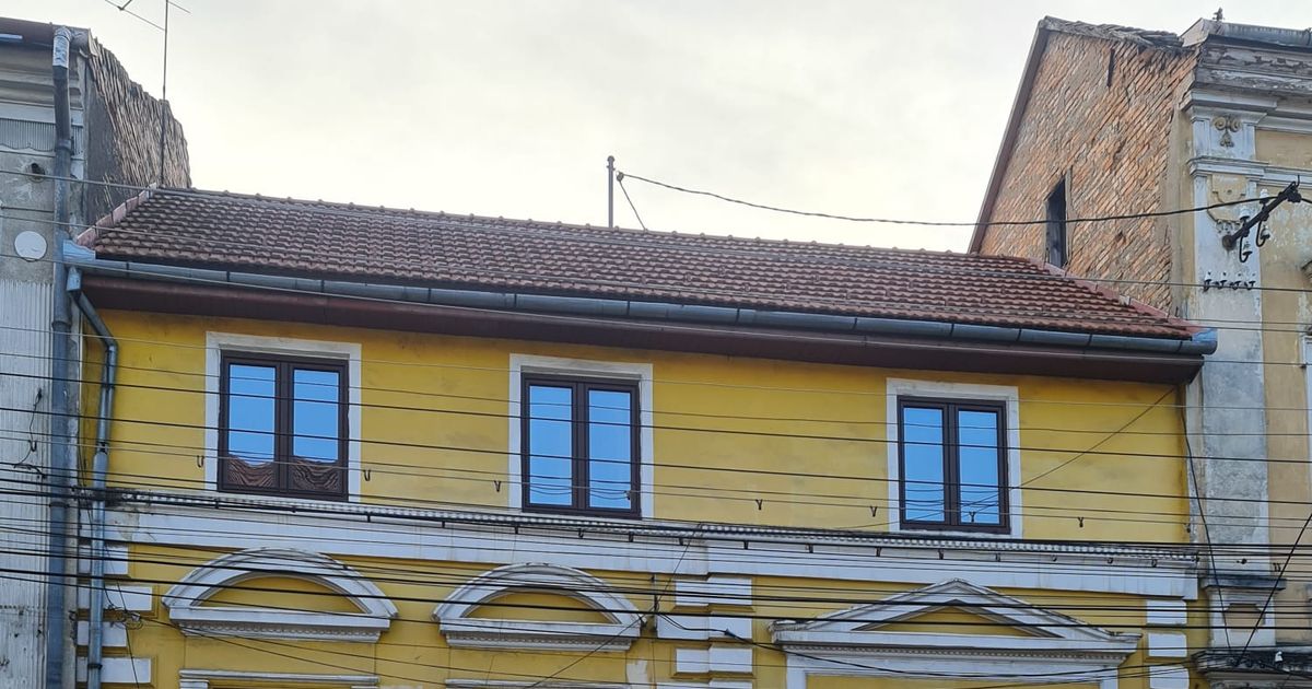 Case de vanzare in Reghin, zona Central - Lionas Imobiliare