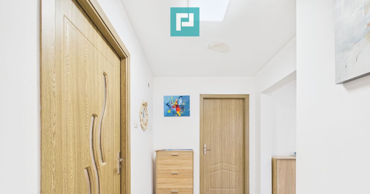 Case de vanzare in Arad, zona Sannicolau Mic - PROPERTY LAB