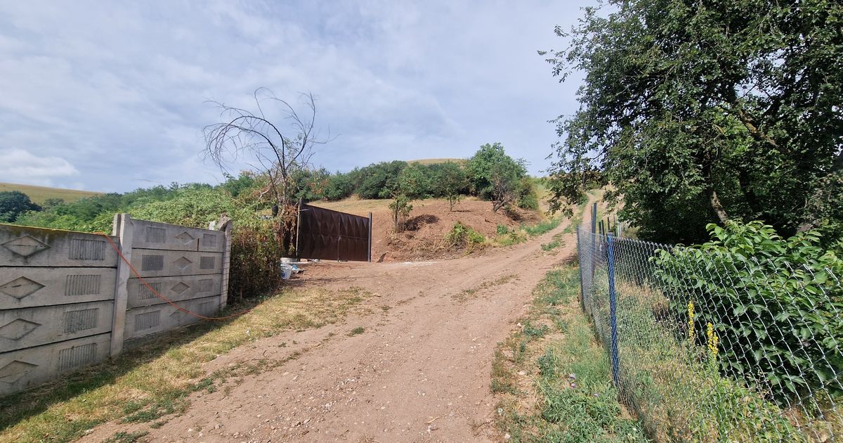 Teren intravilan | 2000 mp | Toate utilitatile | Micesti-Sard ...